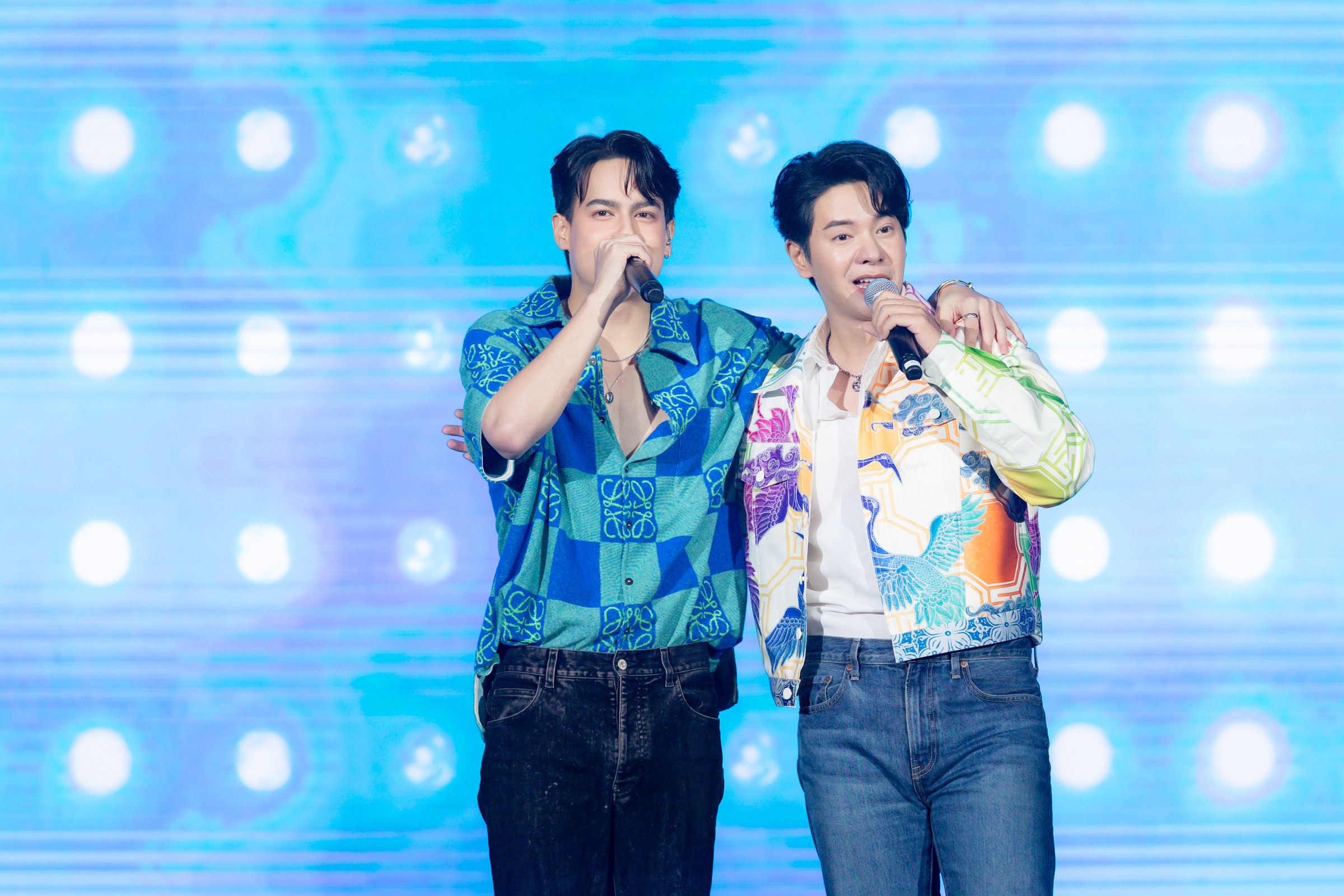 Cover Night Live เคมีความสนุกเกินร้อย ไอซ์ ศรัณยู เจอ ไอซ์ พาริส จัด ...